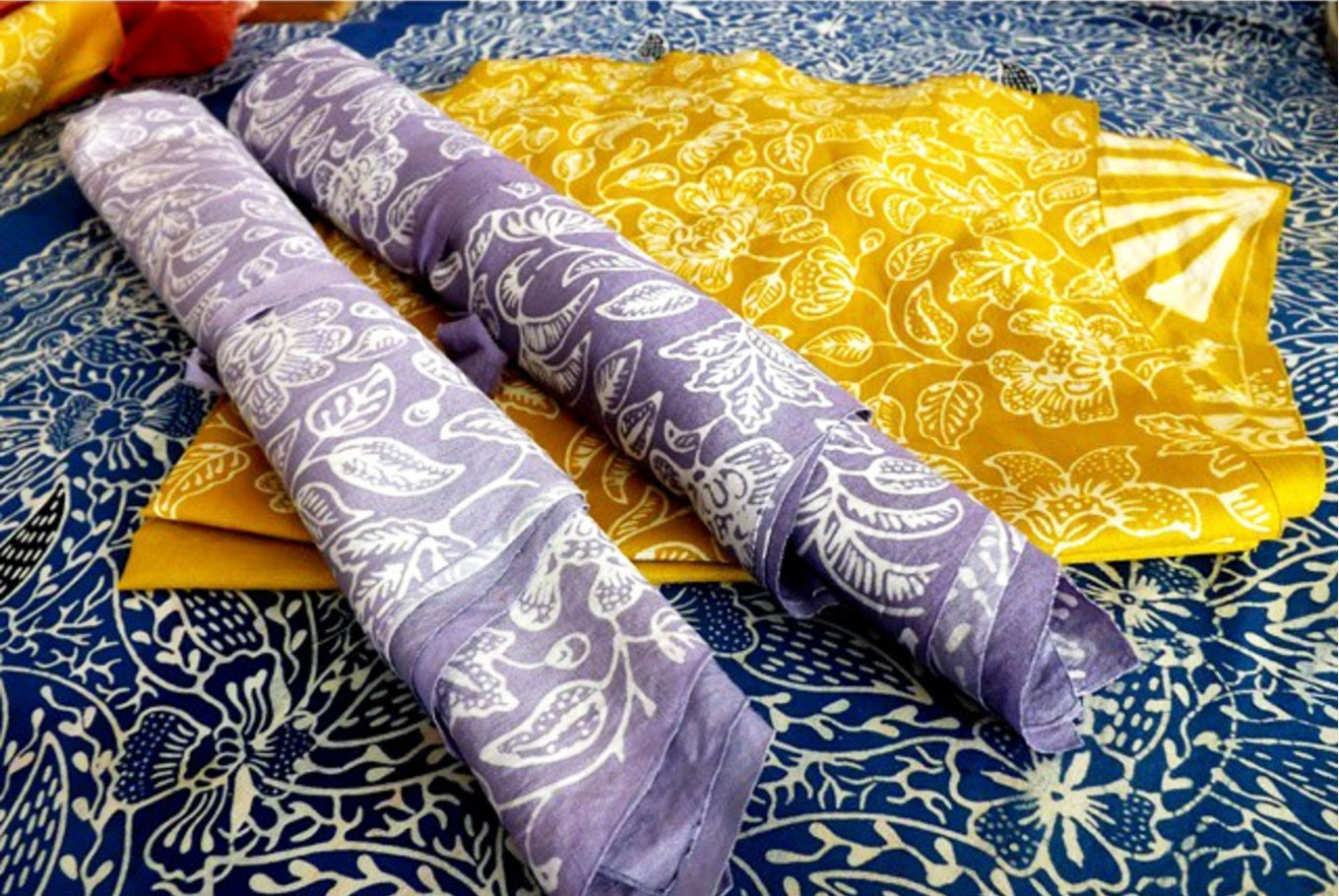 Looking at the other side of batik - Art & Culture - The Jakarta Post