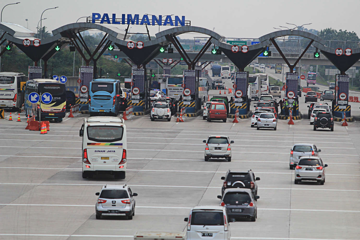 Hungarian firm wins ministry tender for new toll road payment system ...