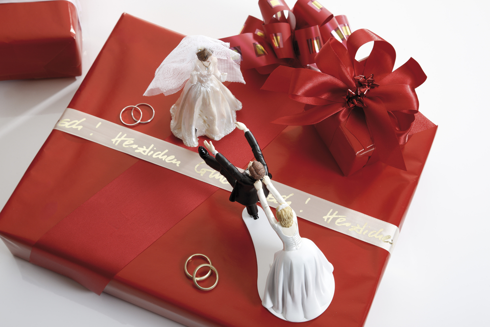 Polygamy wedding invitation catches netizens' attention - Lifestyle ...