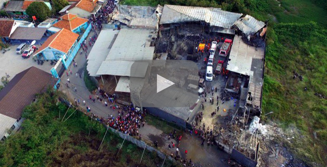 Video: Tangerang fireworks factory explodes, killing 47 - The Jakarta Post