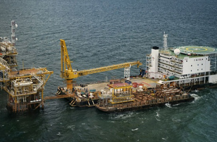 Pertamina opens up new oil and gas well despite weak oil prices ...