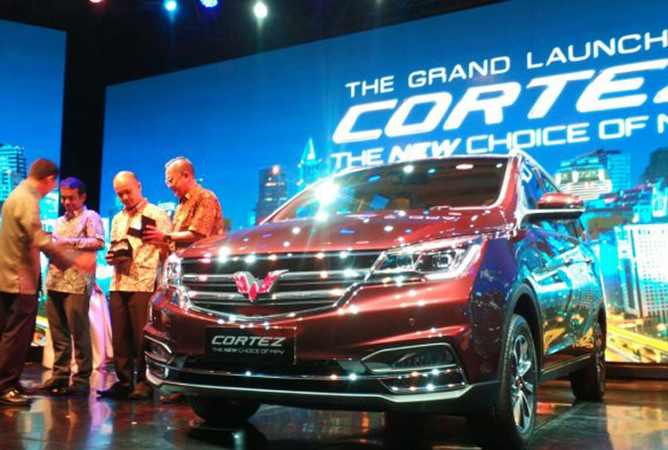 Wuling Motors launches second line of luxury MPVs - Business - The ...