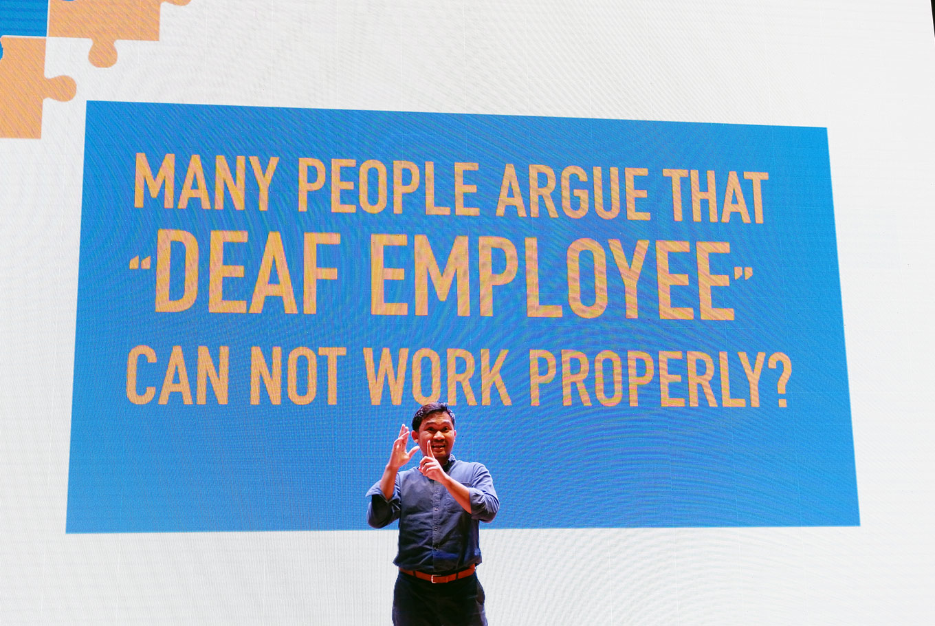 Hearing activists, artists advocate deaf rights - Lifestyle - The ...