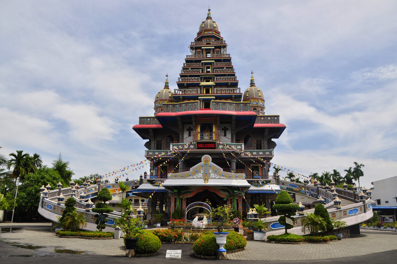 Five religious tourist attractions in Medan - Destinations - The ...