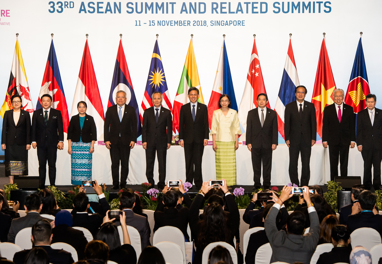 ASEAN ministers sign agreement on e-commerce - Business - The Jakarta Post