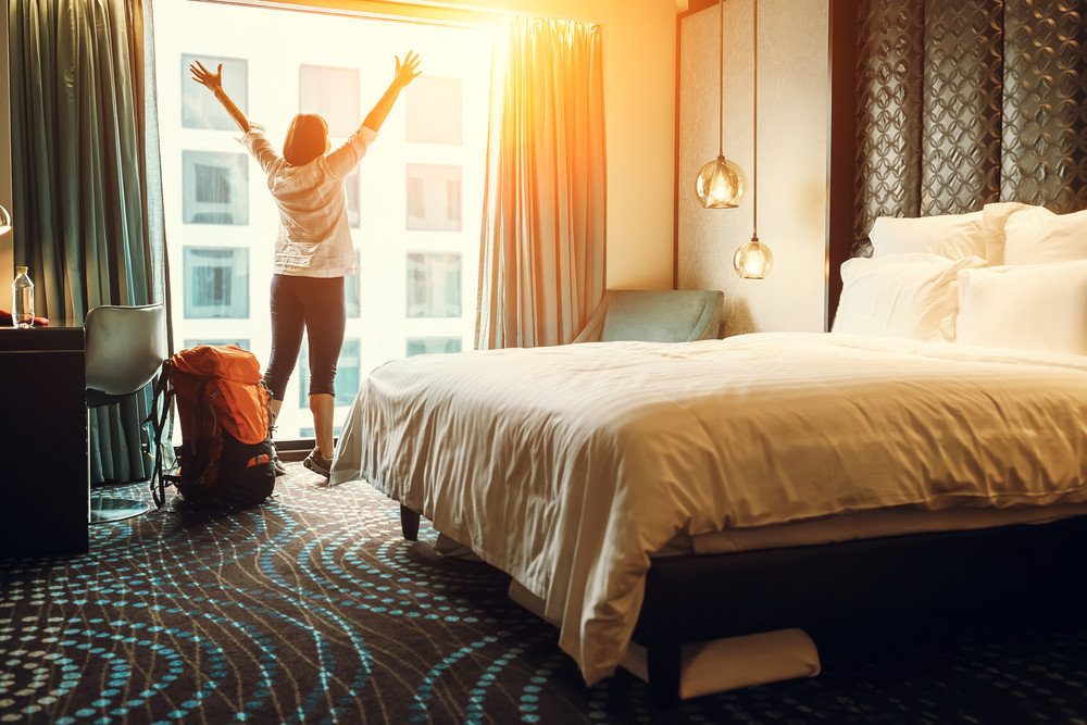Swedish hotel offers free rooms to guests who can stay away from phones ...
