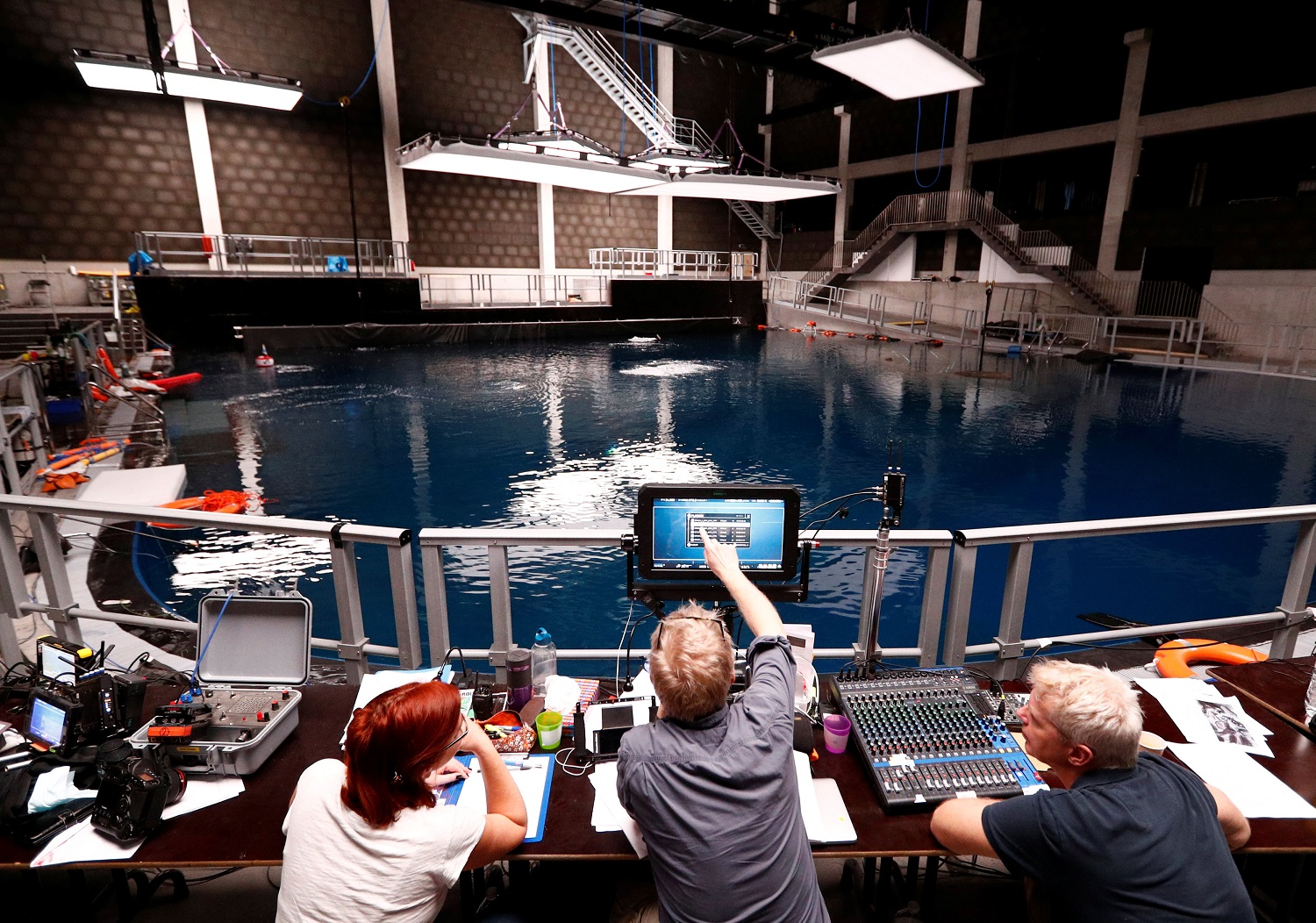Filming 30 feet down: Underwater movie studio opens in Belgium ...