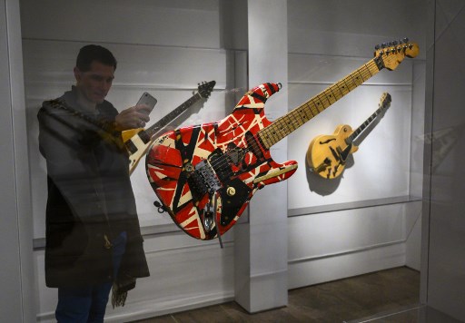 Rock legend memorabilia in 'A Century of Music' up for auction ...
