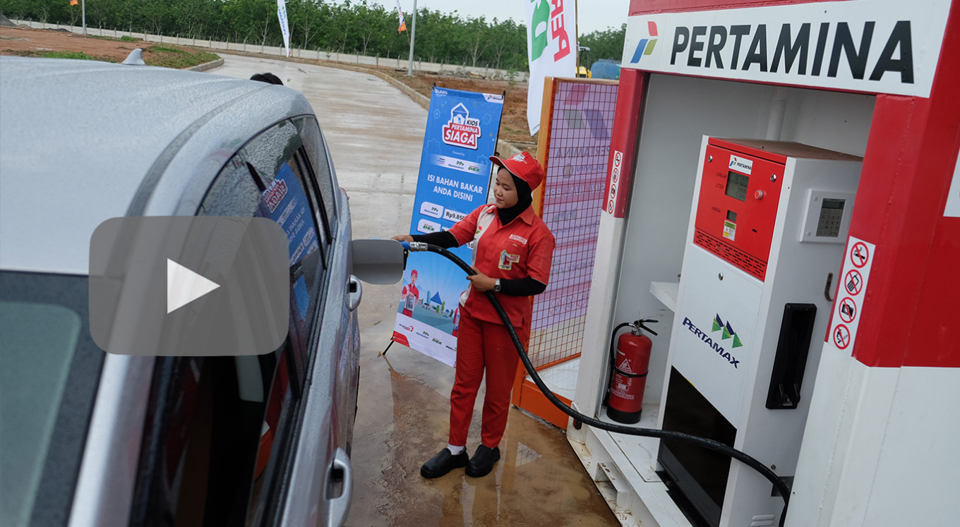 Video: Pertamina prepares 99 fuel stations along trans-Java, trans ...