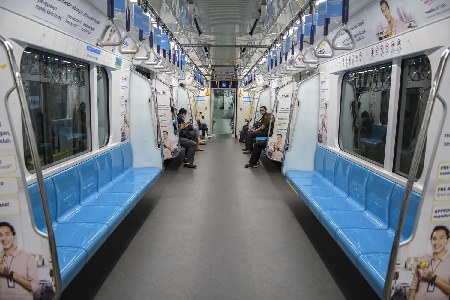 Jakarta wins global 2021 Sustainable Transport Award for integrated ...