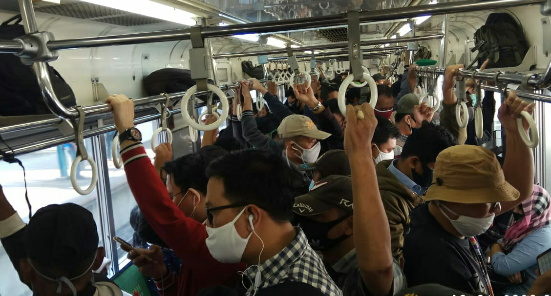 Commuter line sees surge in passengers as 'new normal' begins - City ...