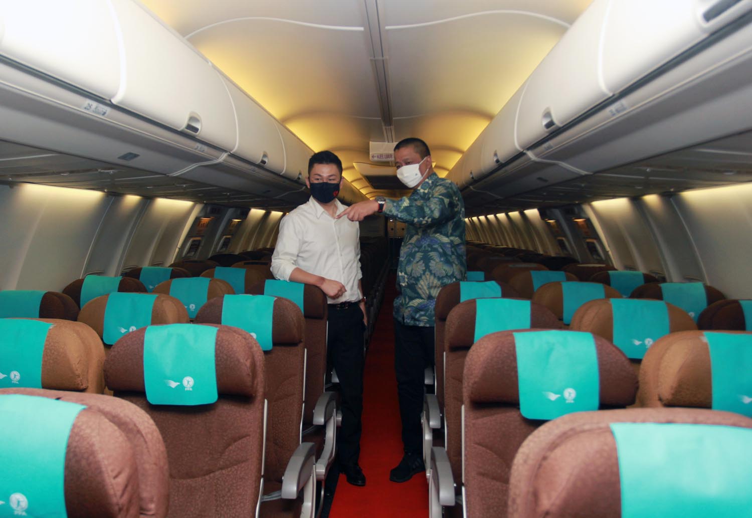 Garuda returns Bombardiers, leaves holes in eastern Indonesian flight ...