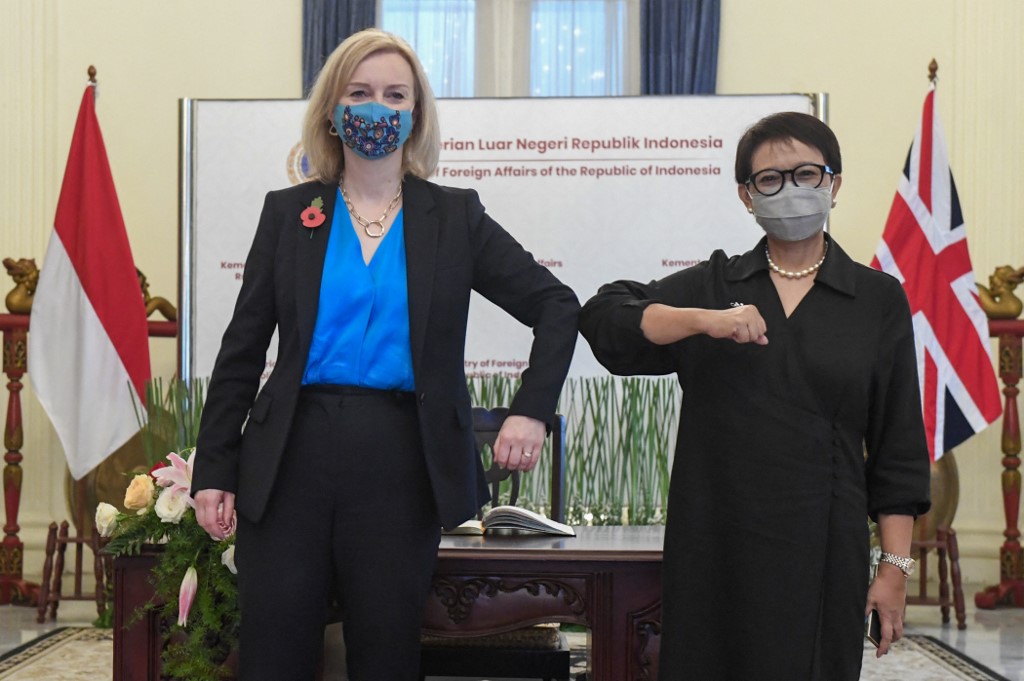 Indonesia, UK bump green initiatives to top of priority list - Europe ...