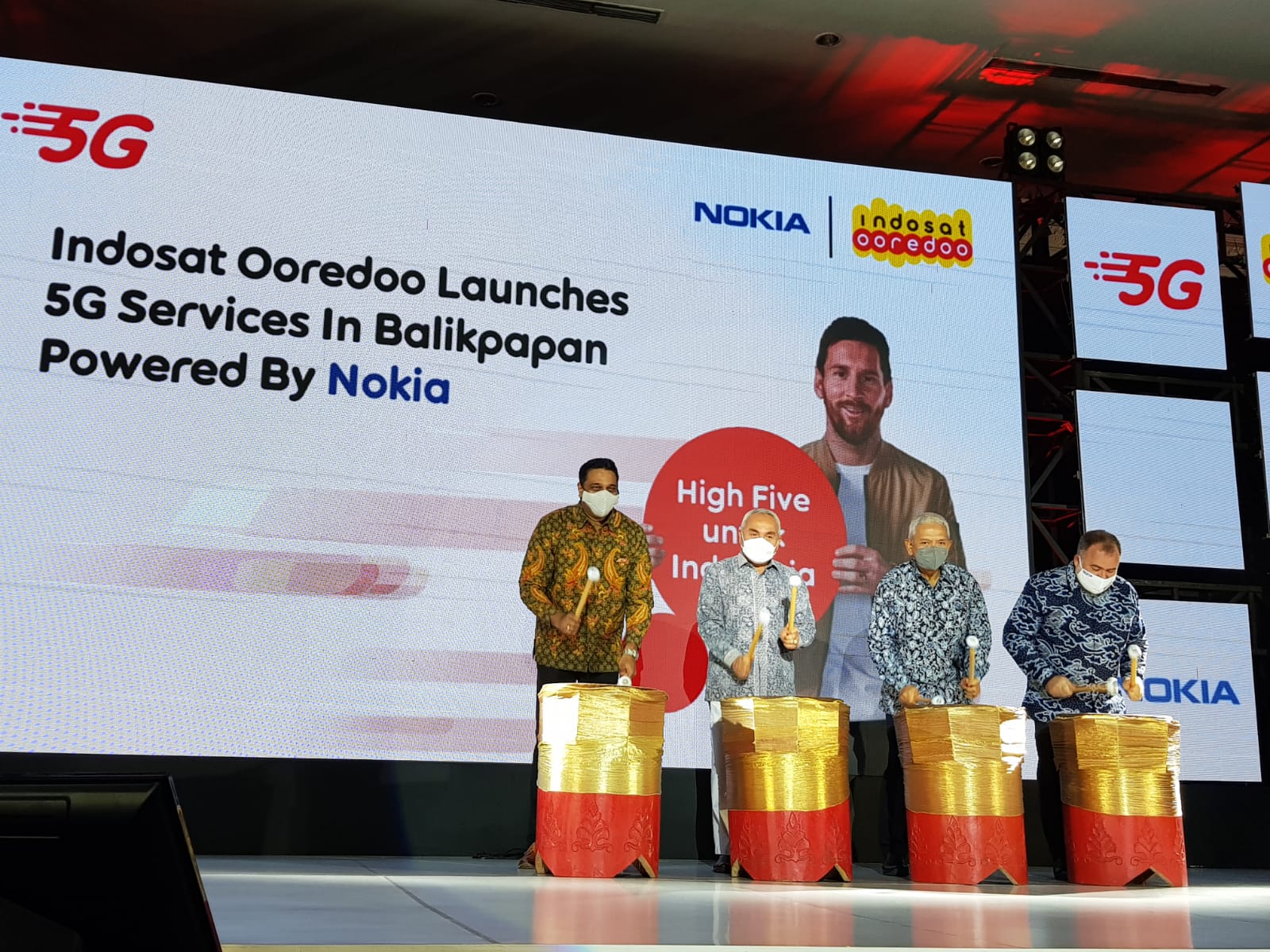 Indosat's launches 5G in Balikpapan to support industry, smart cities ...