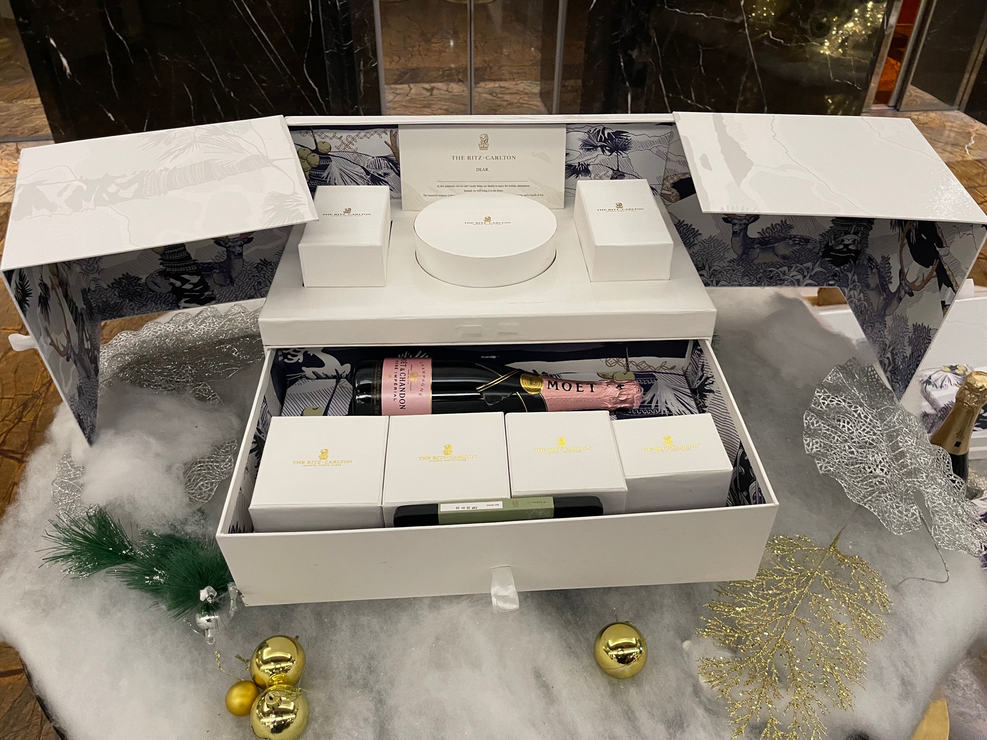 Jolly gifts: Unique hampers to give away this holiday season ...