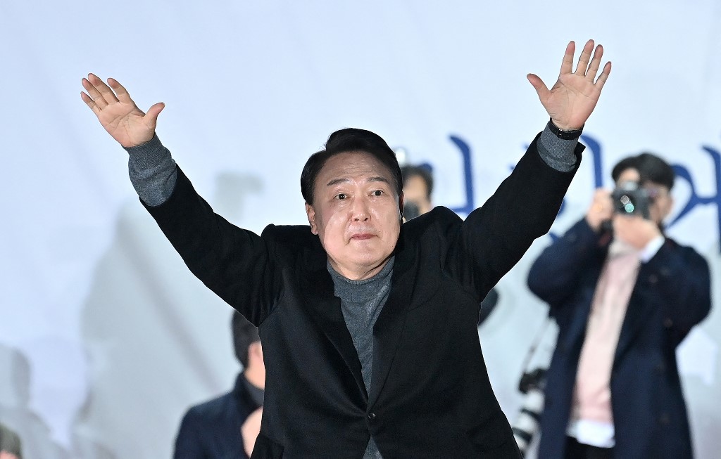 Conservative Yoon Wins Tight South Korean Presidential Race Asia And