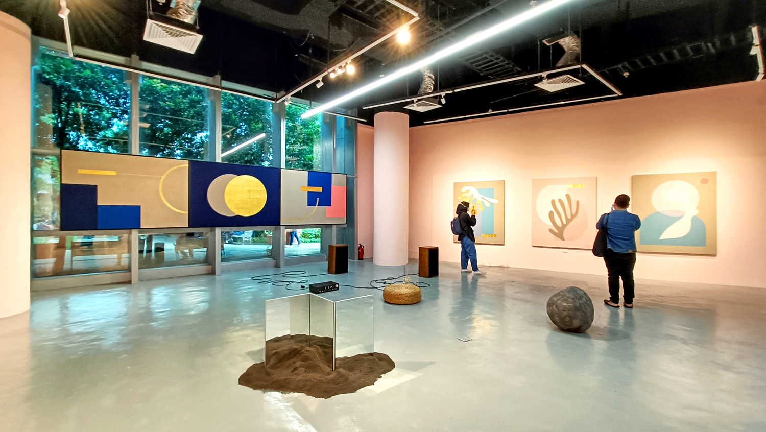 Sinta Tantra gets up close and personal in Constellations of Beings ...