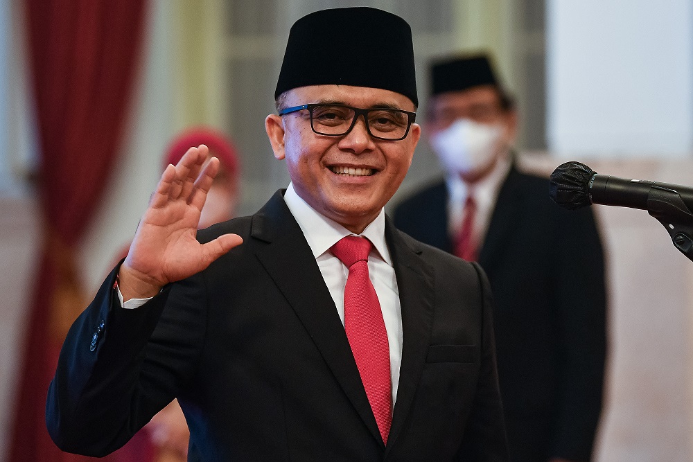 PDI-P Azwar Anas installed as minister replacing late Tjahjo Kumolo ...