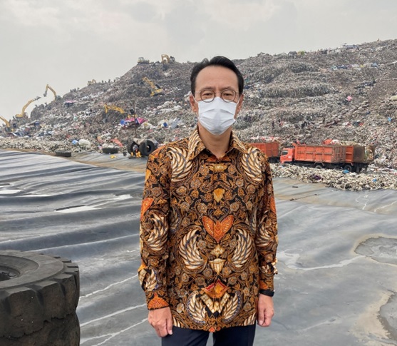 Developing Indonesia’s circular economy from Bantar Gebang trash ...