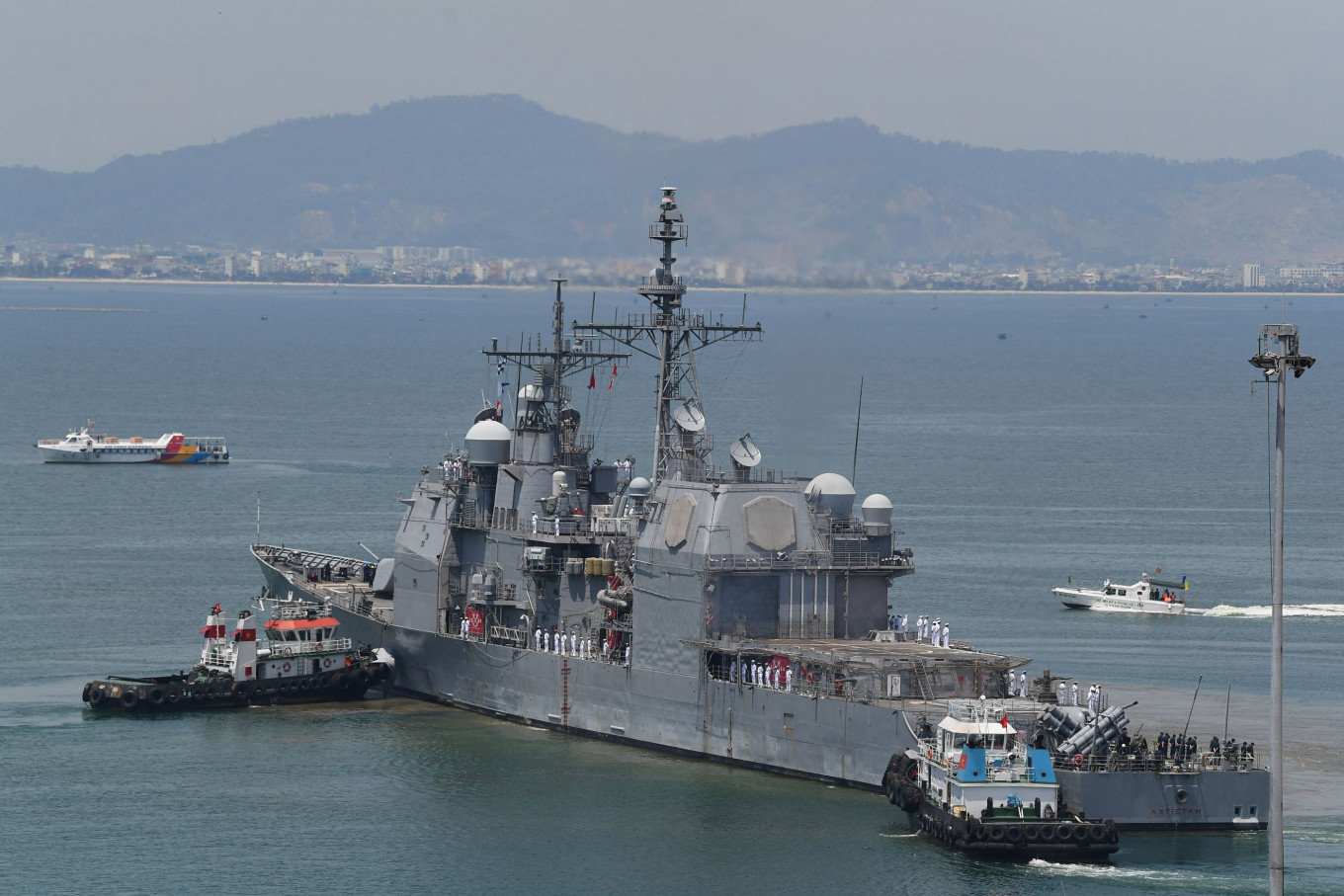 United States aircraft carrier arrives in Vietnam - Mon, June 26, 2023 ...