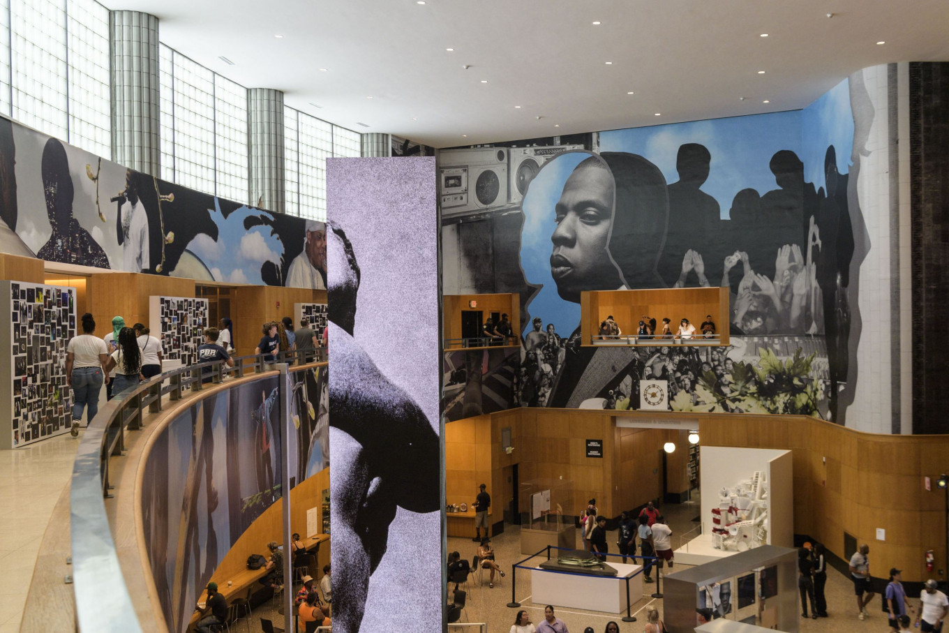 Rapper’s Delight as New York celebrates 50 years of hip-hop - Fri, July ...